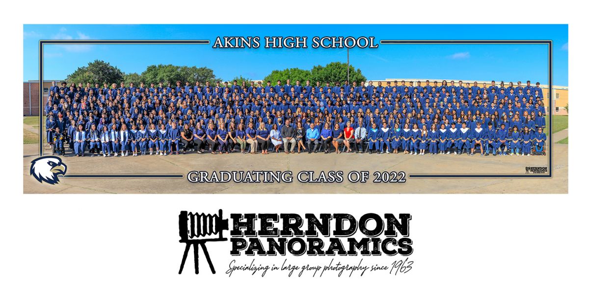 Senior Panoramic Photo | Akins Early College High School
